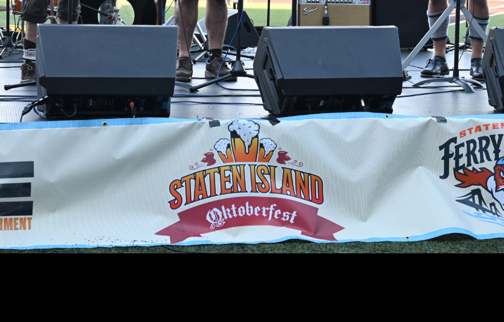 SI Oktoberfest Celebrated Fall's Arrival With Craft Beer, Food Pairings ...